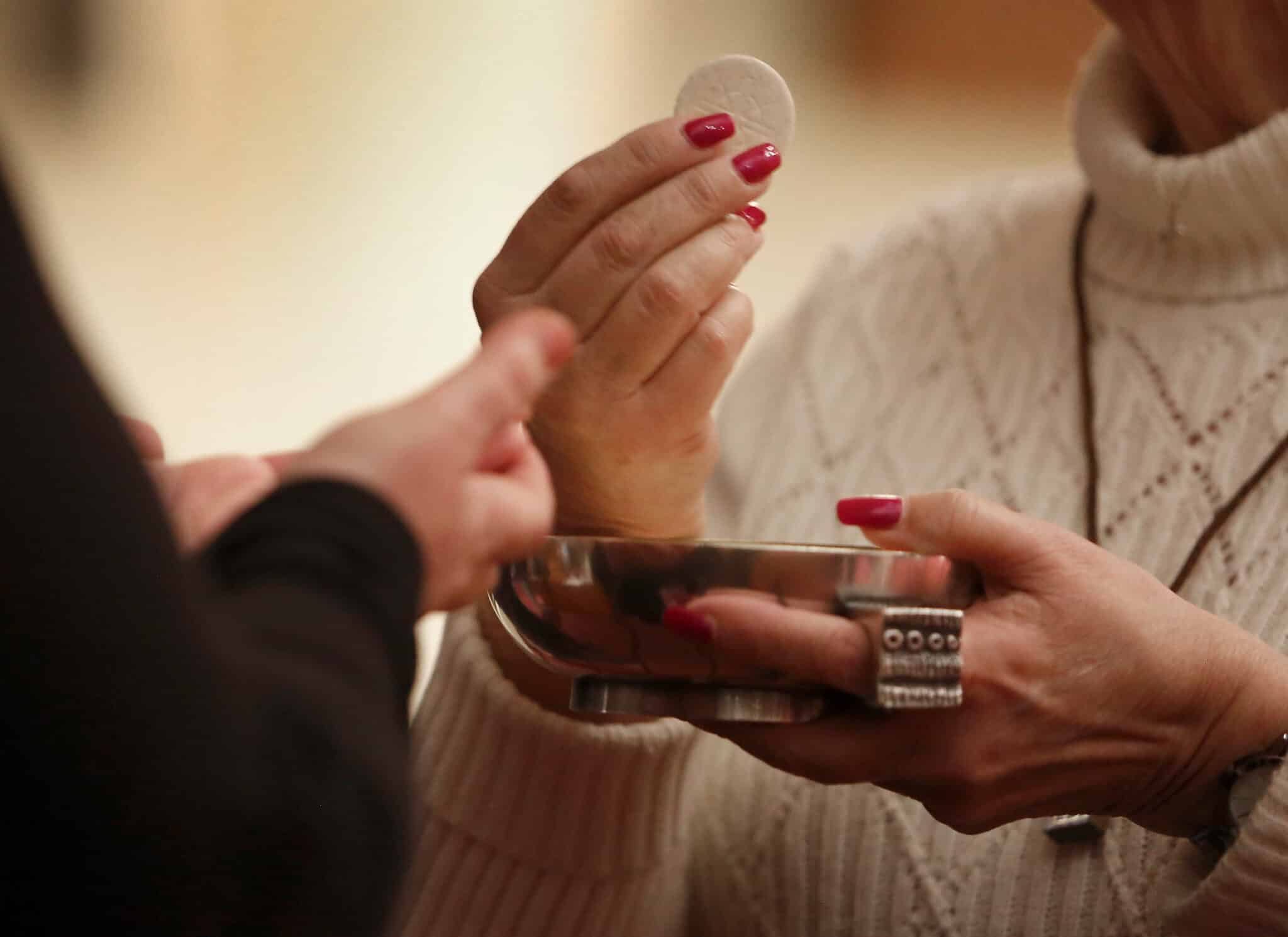 Holy Communion Without Confession Franciscan Media holy-communion-without-confession-franciscan-media