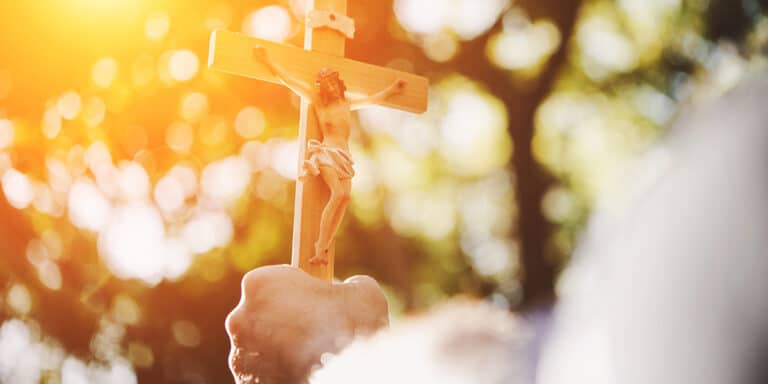 Bearing Our Cross | Franciscan Media